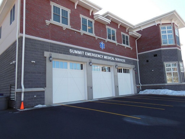 Summit EMS Directs with Dimensional Building Letters and Logo Sign!