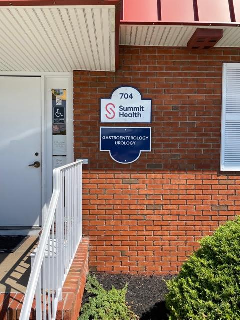 Summit Health Adds a Building Sign in Bridgewater, NJ